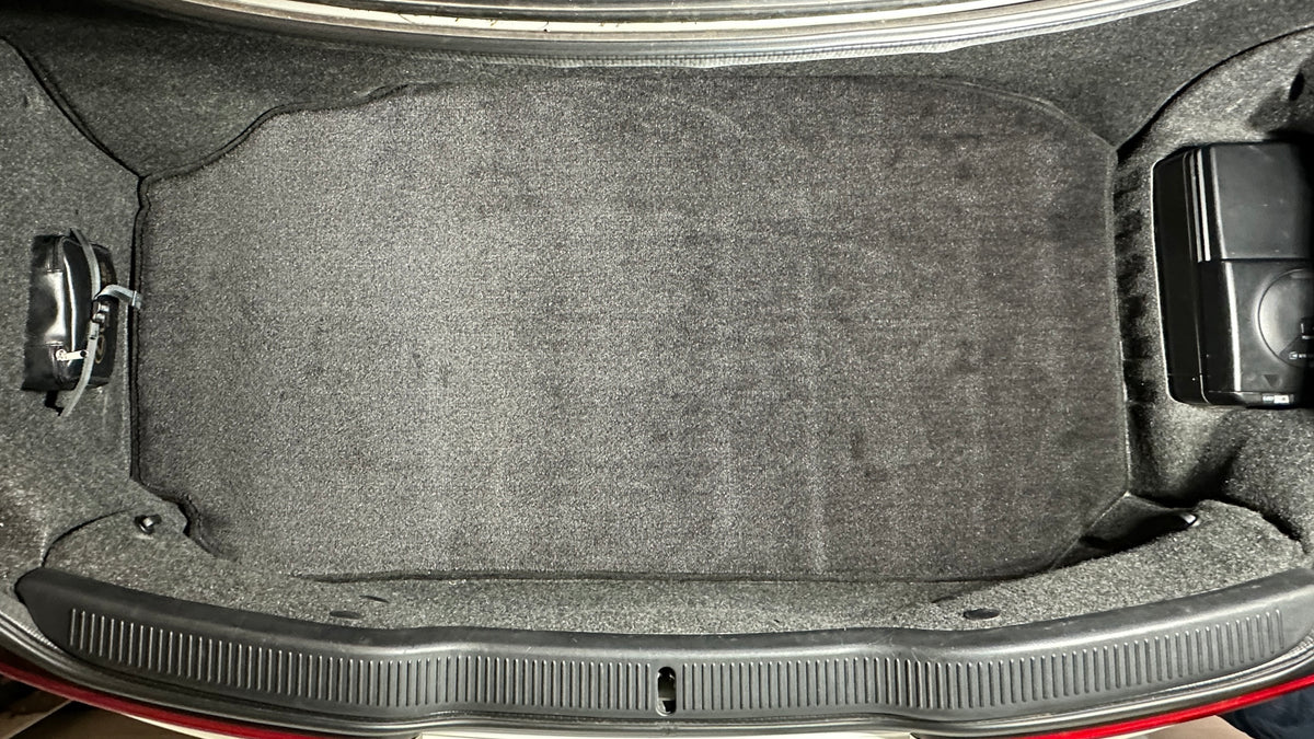 Lloyd Ultimat Trunk Mat for Lexus SC300/SC400 & Toyota Soarer (Dark ...